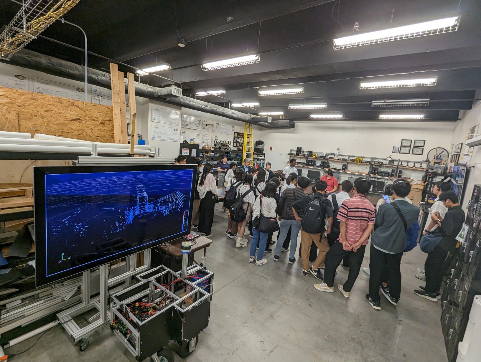 Japanese Students Visit UCF’s Robotics Club and SENSEable Design ...